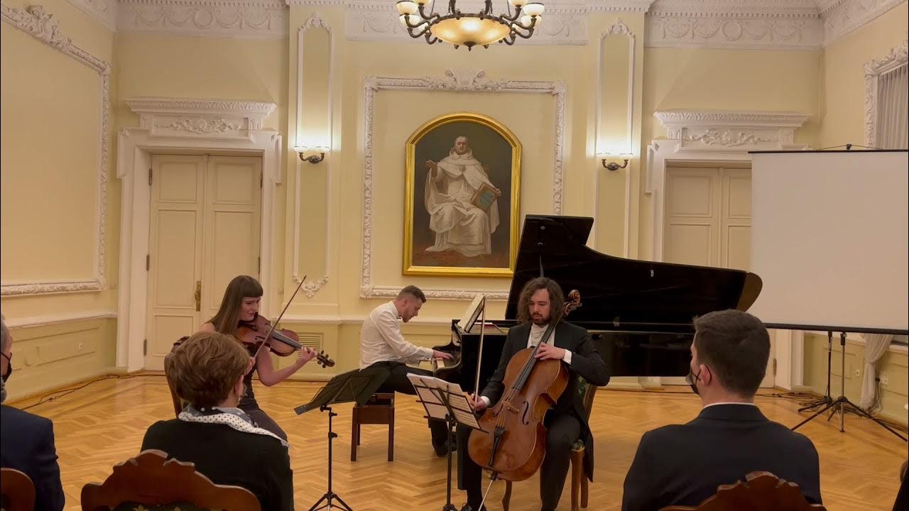 L. van Beethoven "Gassenhauer" Trio op.11 3rd mvm - YouTube