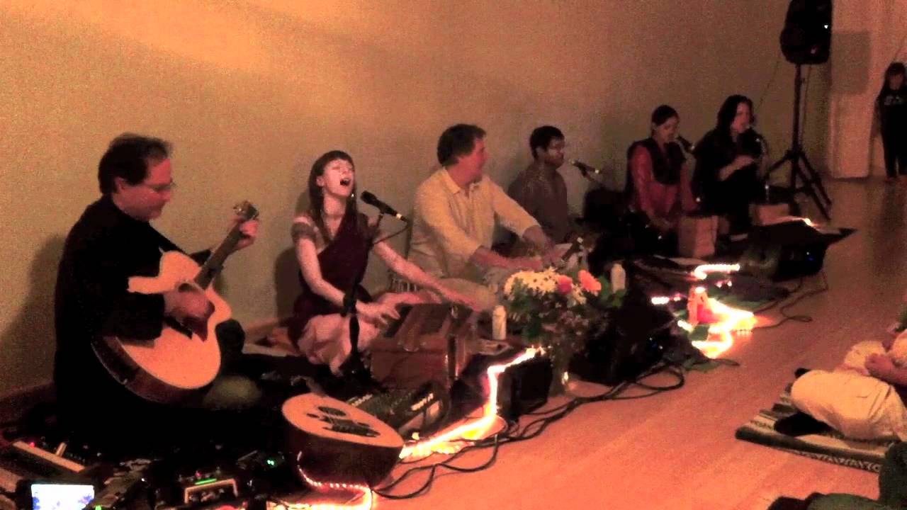 Prajna Vieira- Jai Radha, Govindam Medly - YouTube