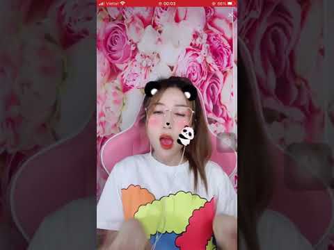 Tiểu vi vi bigo hát yêu là cưới cover cực dễ thương