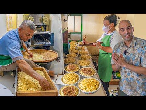BOGOR Street Food 🇮🇩 MIE AYAM + MARTABAK + LAKSA - Indonesian street food