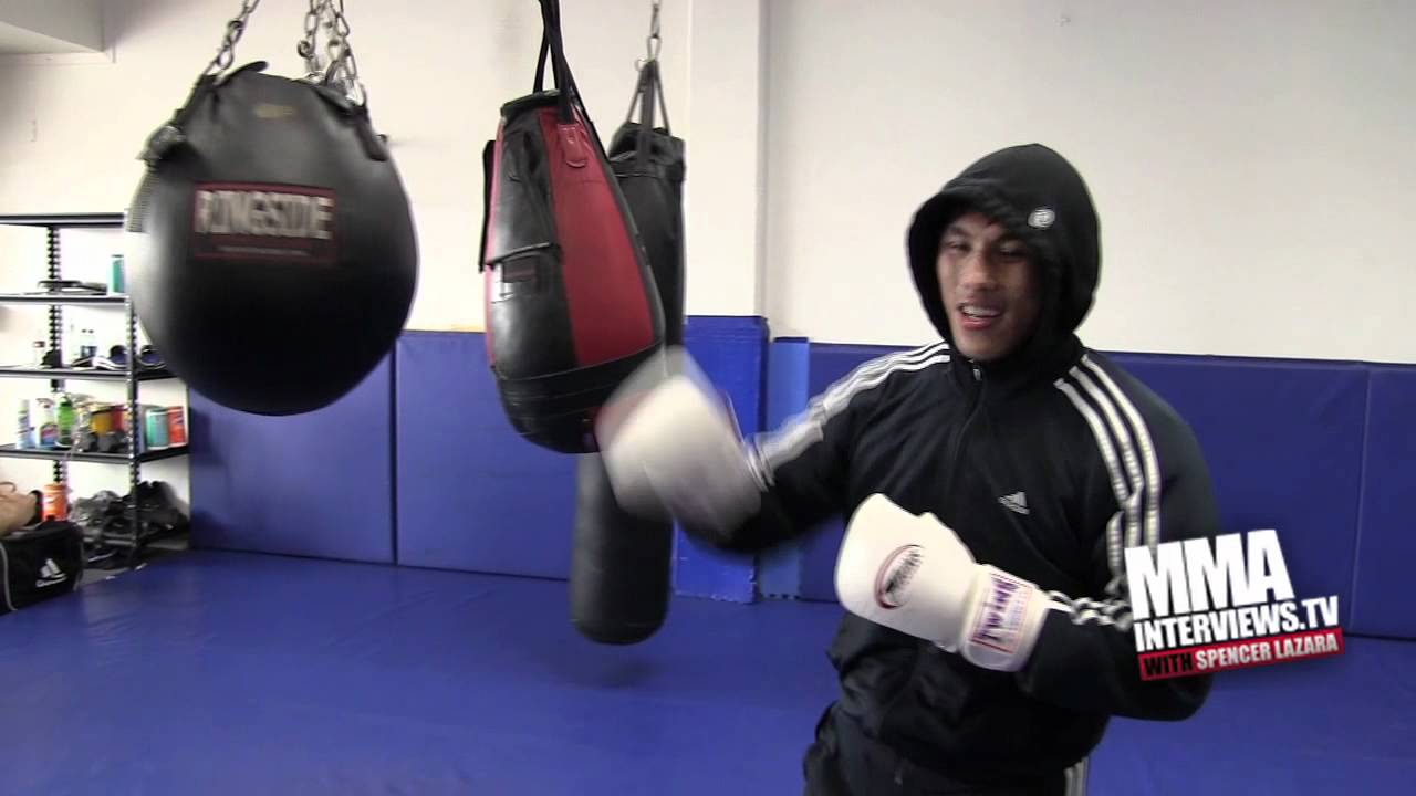 Nam Phan Feature Story for UFC 141 Fight against Jim Hettes - YouTube