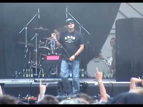 Pennywise - Homesick (live at Rock in Idro 2005)