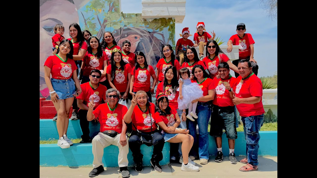 FAMILIA JUÁREZ | NAVIDAD ES AMAR - YouTube