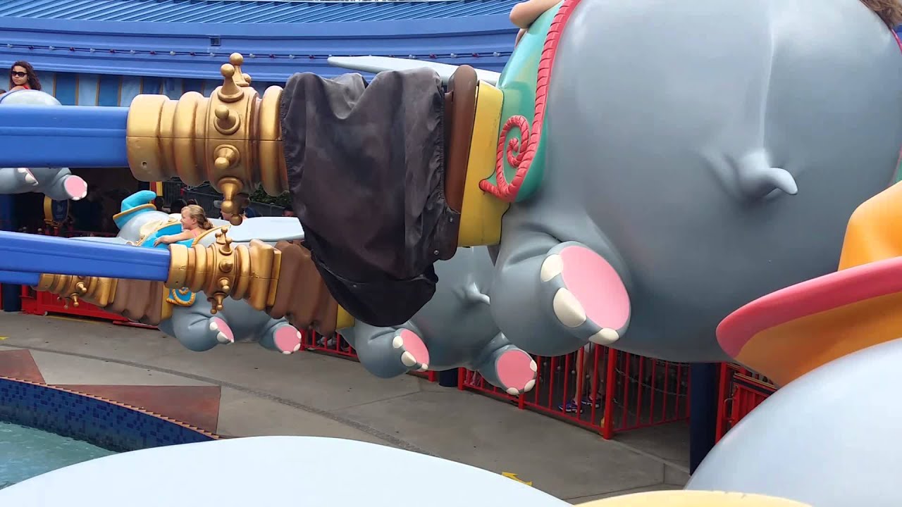 Dumbo ride at Disney - YouTube
