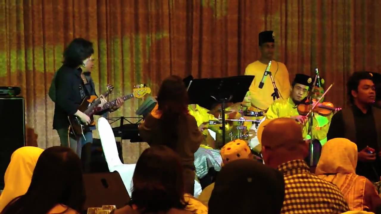 De'lima Traditional with Addy Cradle - YouTube