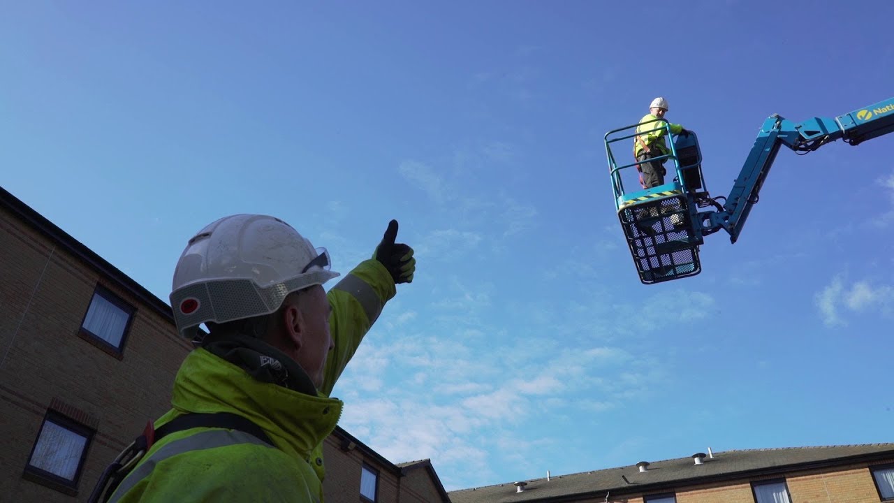 Xmo Strata - MEWP Rescue Procedures - YouTube