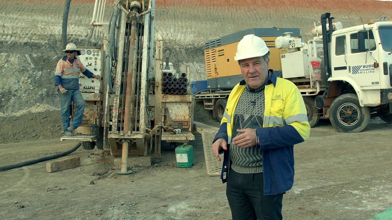 Air Core Drilling Rig - YouTube