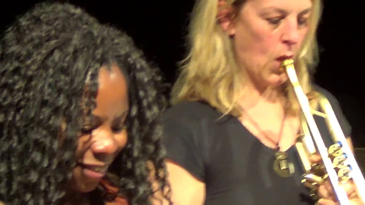 Ellen Rowe's "Momentum - Portraits Of Women In Motion" short version ...