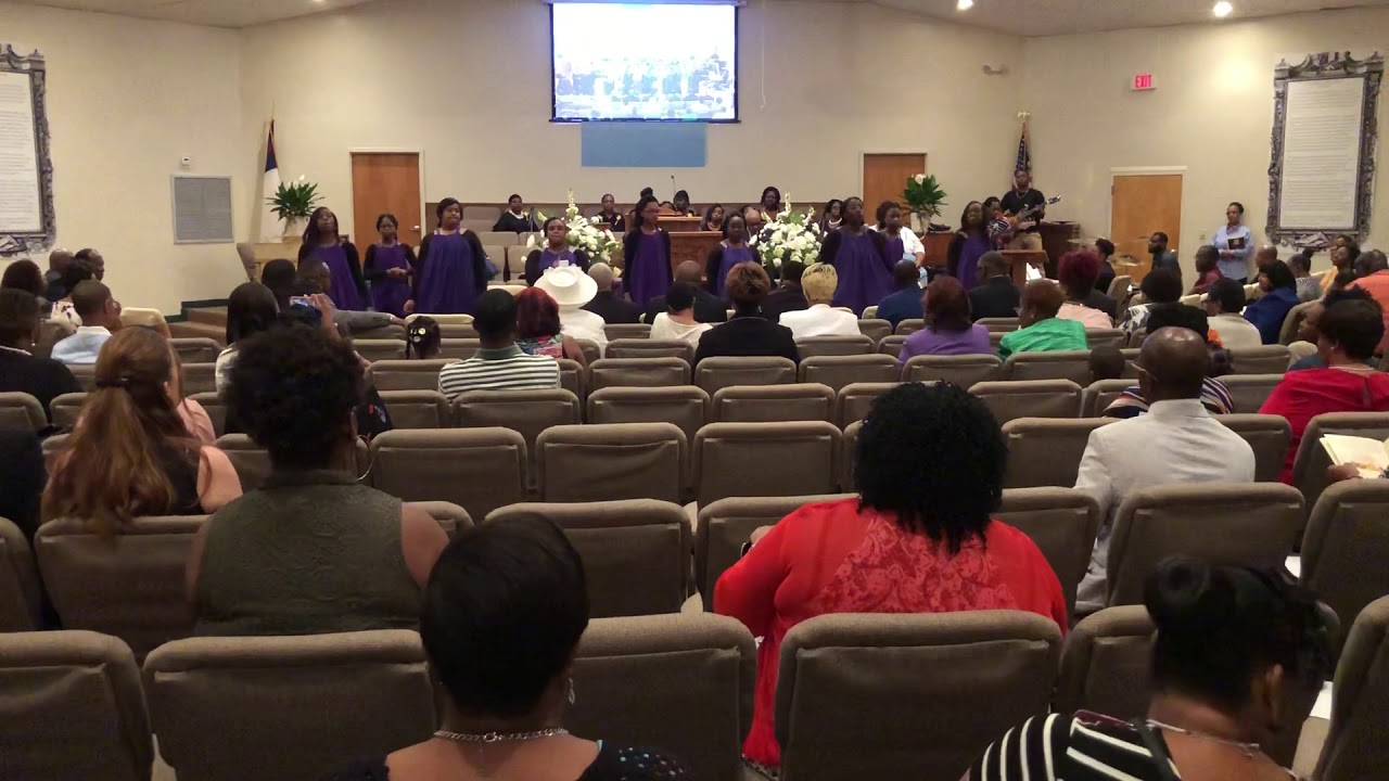 Worthy Is He By The Alabama Spirituals - YouTube