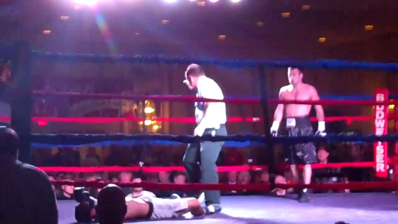 chris hazimihalis vs justin goodall - YouTube