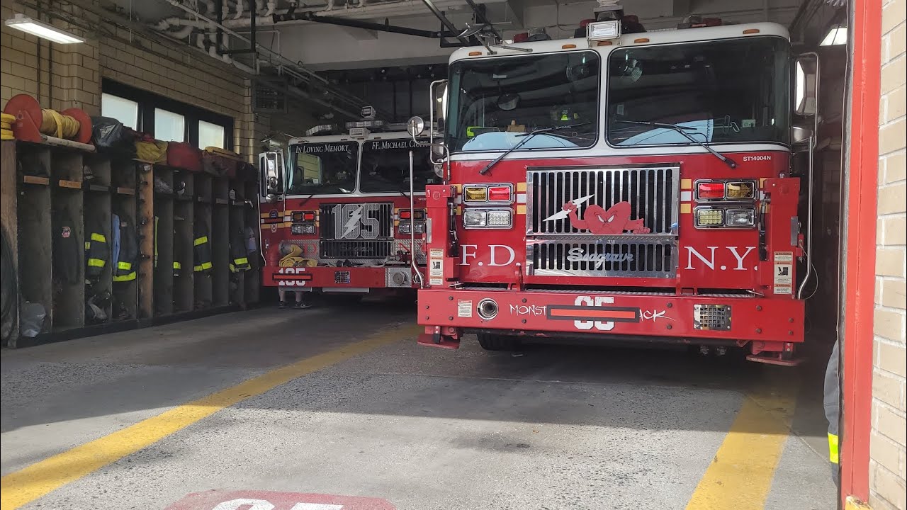 FDNY Engine 165 Responding To A Report Of A Person In Need Of ...
