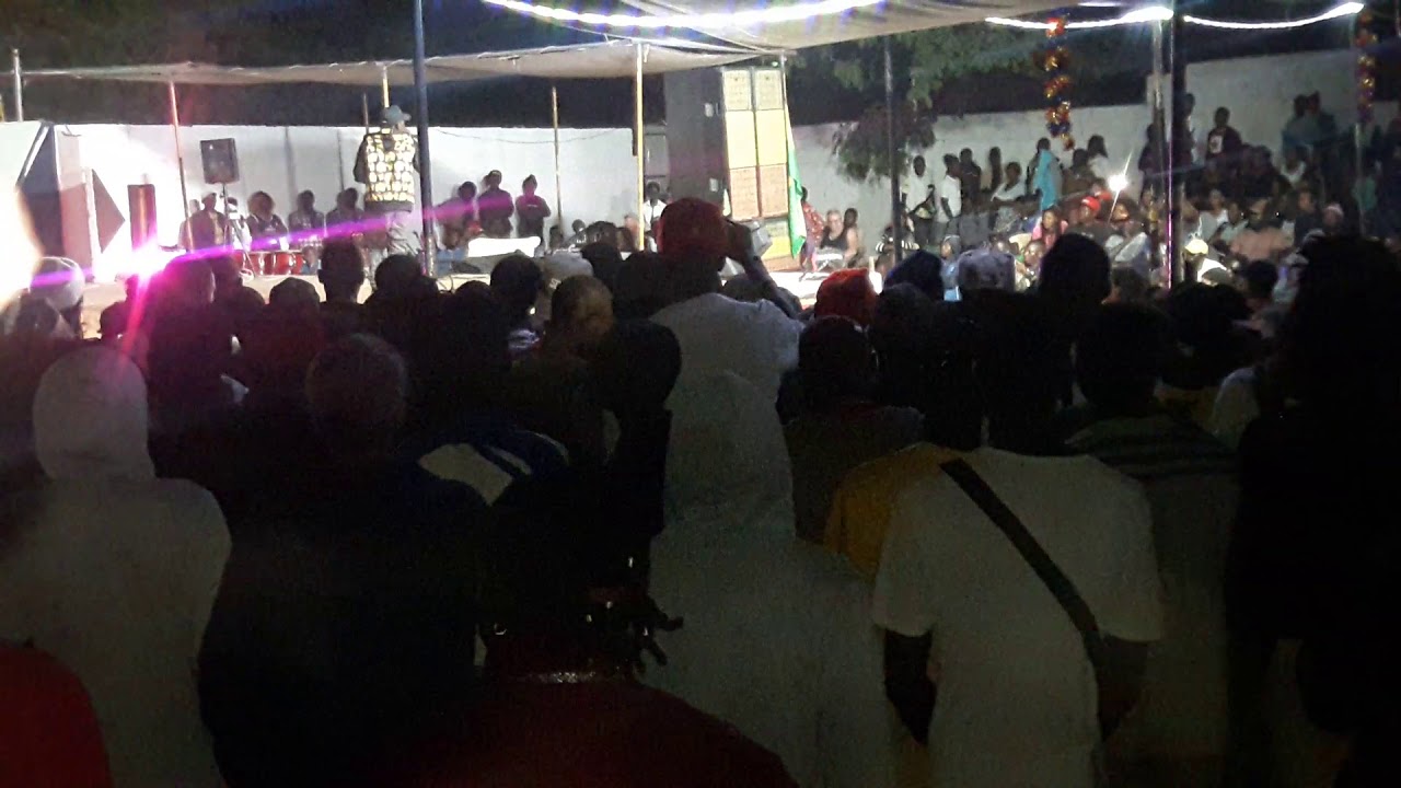 St brikama boyo au festival Sénégal - YouTube