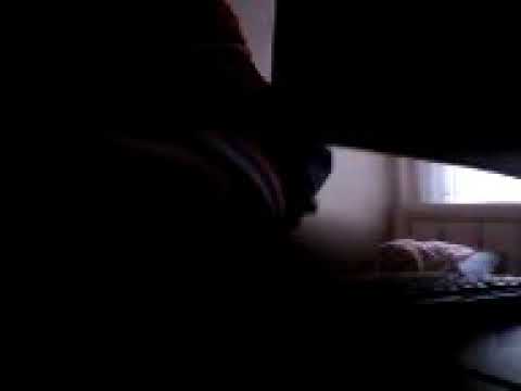 Yiğit alp çavdar beynimde sarkisi dinlemede durun