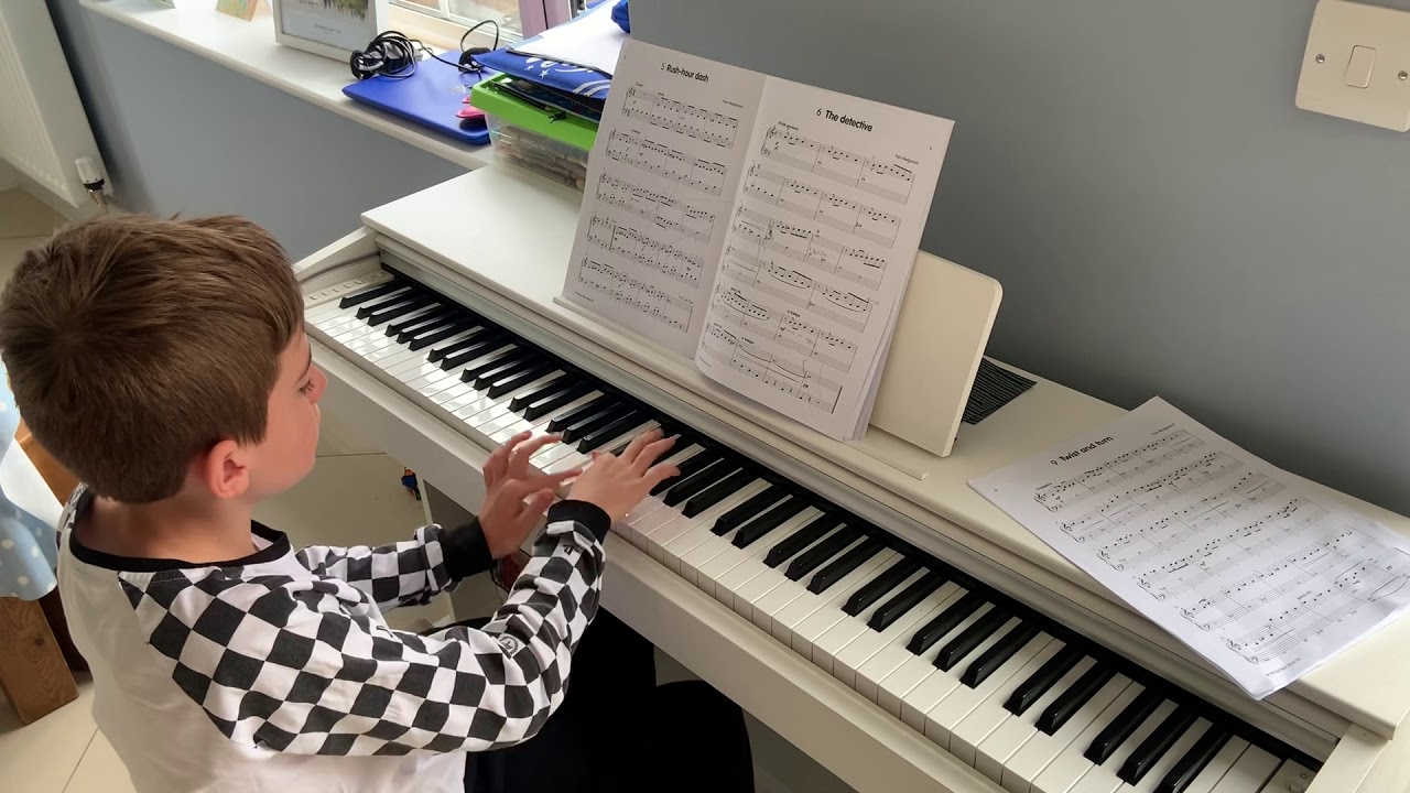 Rush hour dash - Piano Pam Wedgwood - YouTube