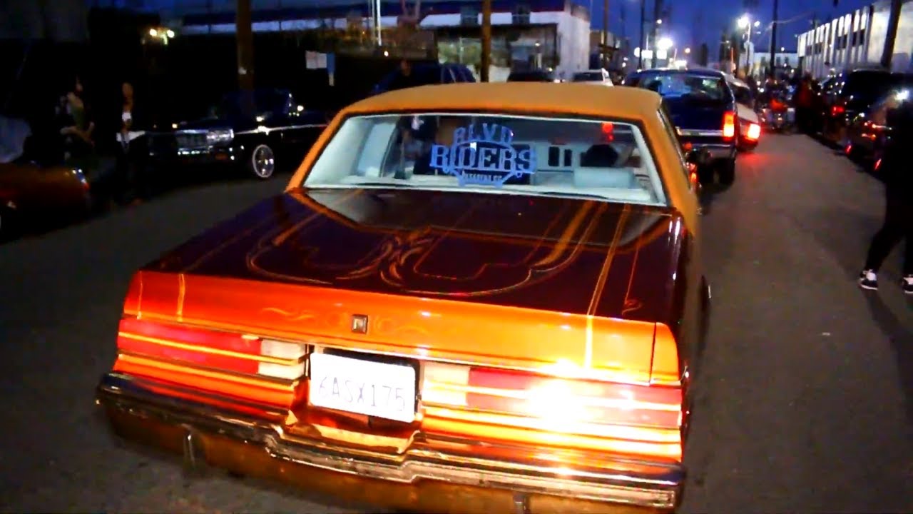 Lowrider Bouncing, Night Cruise Downtown Los Angeles 15th Street - YouTube