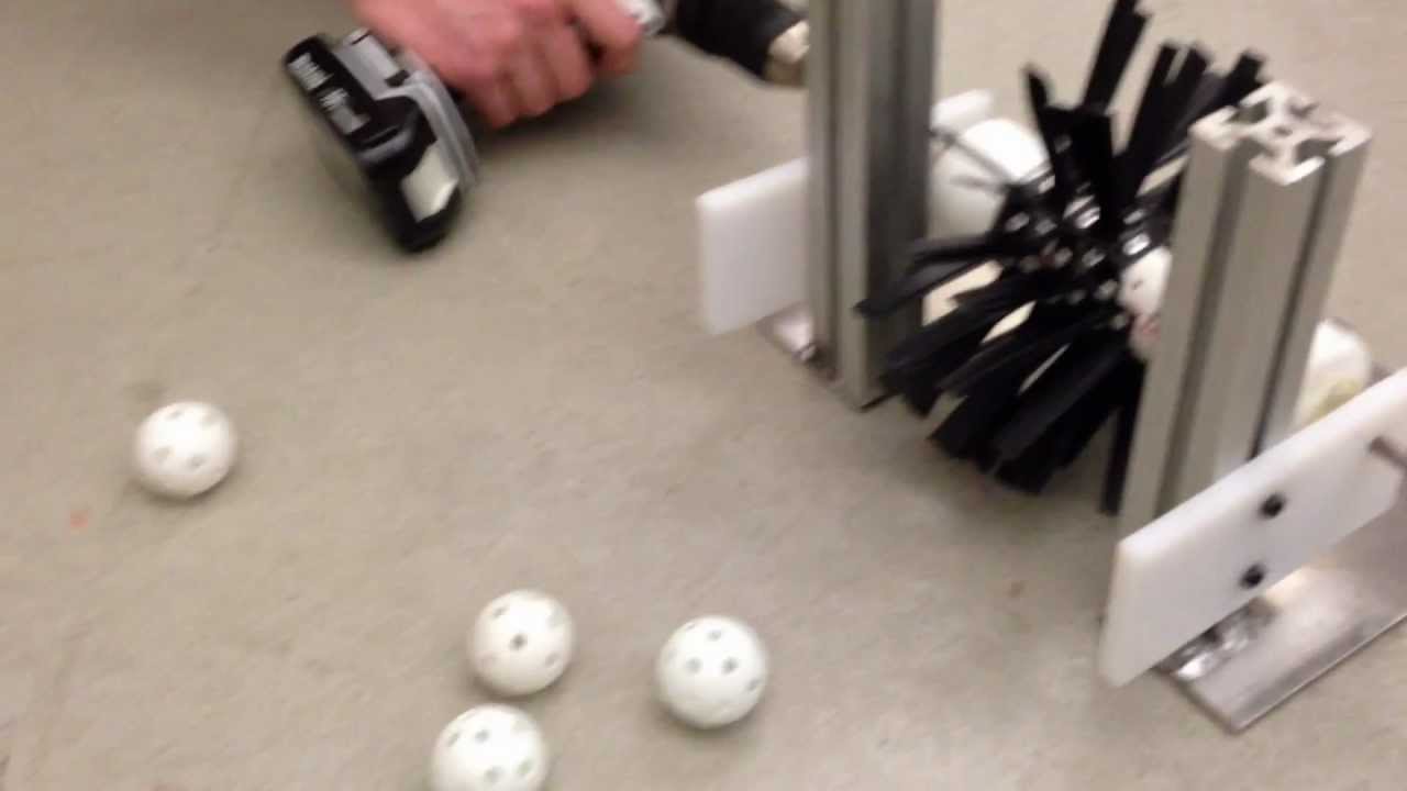 "Spinny thing" -- Ball pick-up mechanism - YouTube