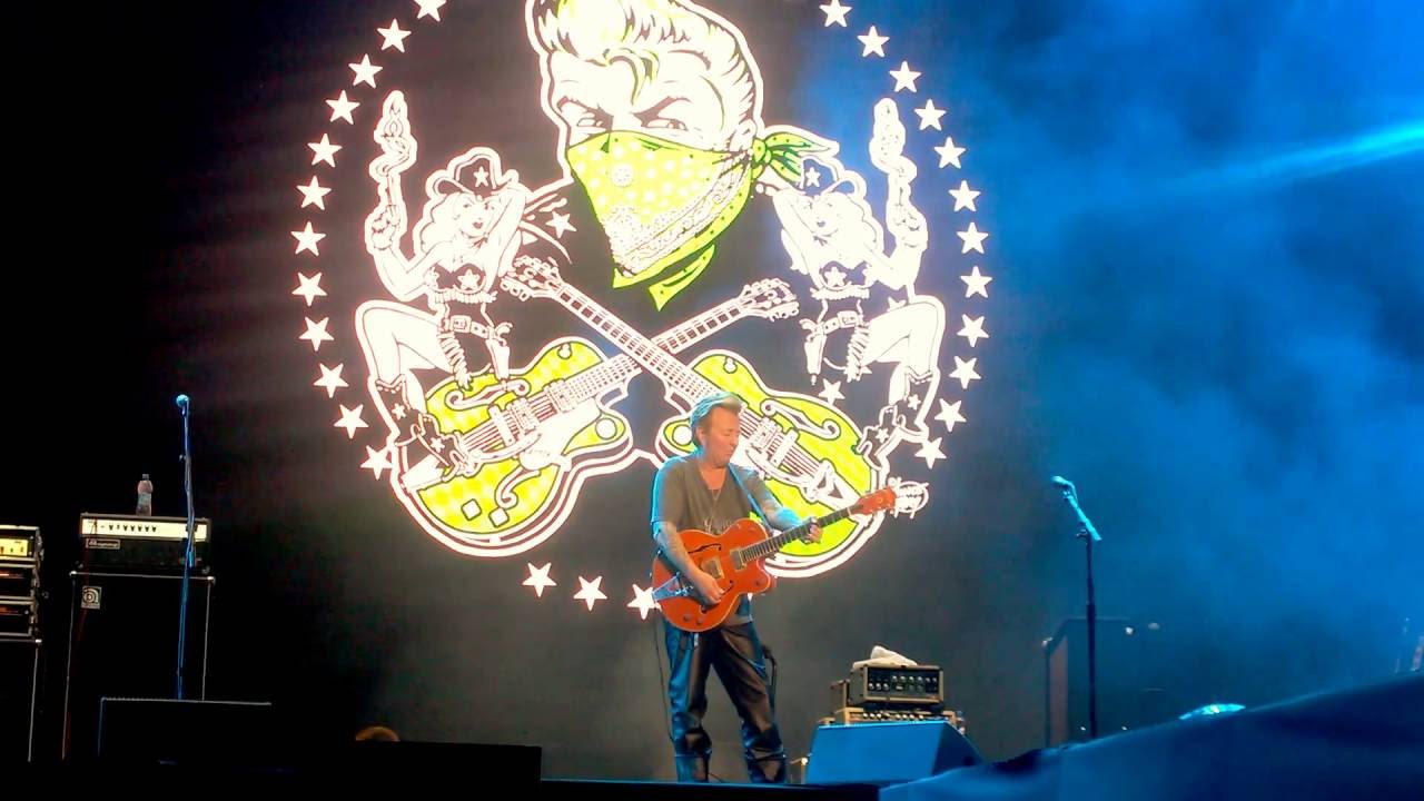 Brian Setzer`s Rockabilly Riot - Sleepwalk - YouTube