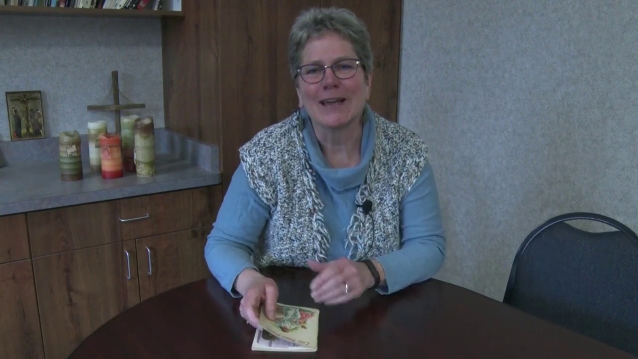Rev. Diane Rew reads a book for children at St. Pauls UMC Green Bay ...