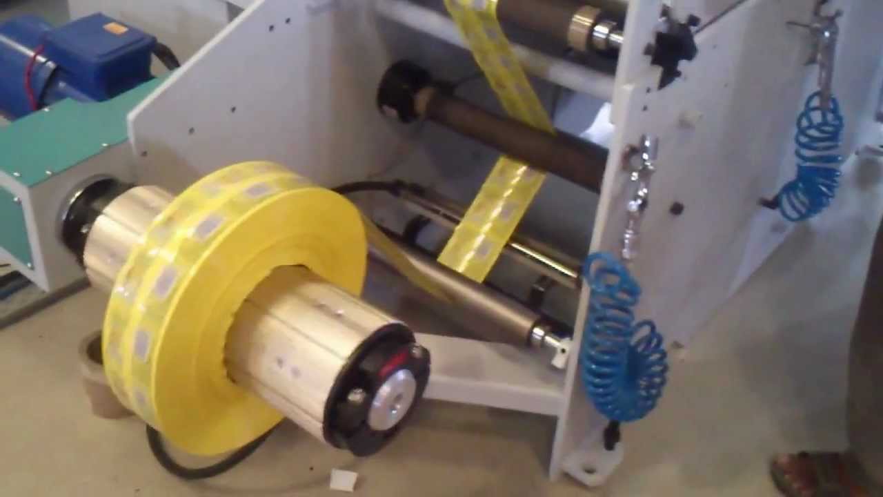 Shrink Sleeve Doctoring Machine - YouTube