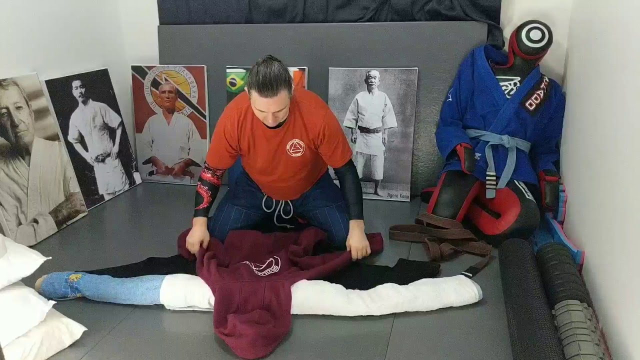 The best grappling dummy ever? Pillow Dummy 2.0 - YouTube