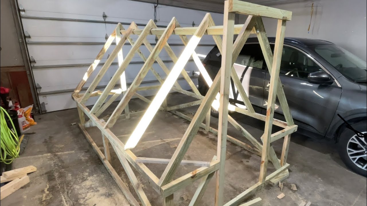 Building a Modified Suscovich Chicken Tractor part 1 - YouTube