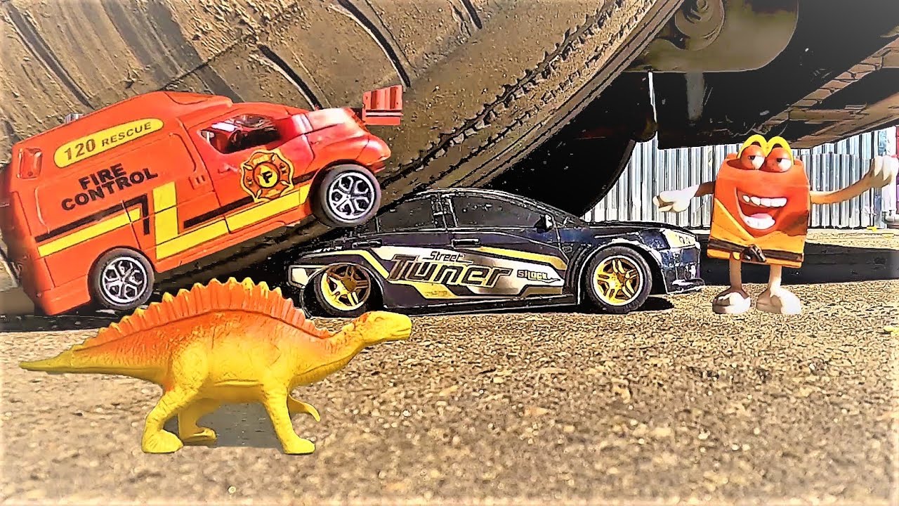 Compilation | Crunchy & Soft Things by Car | 7 ton truck | Forklift ...