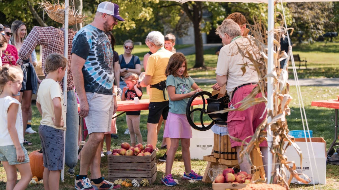 Upper Arlington Fall Fest - YouTube