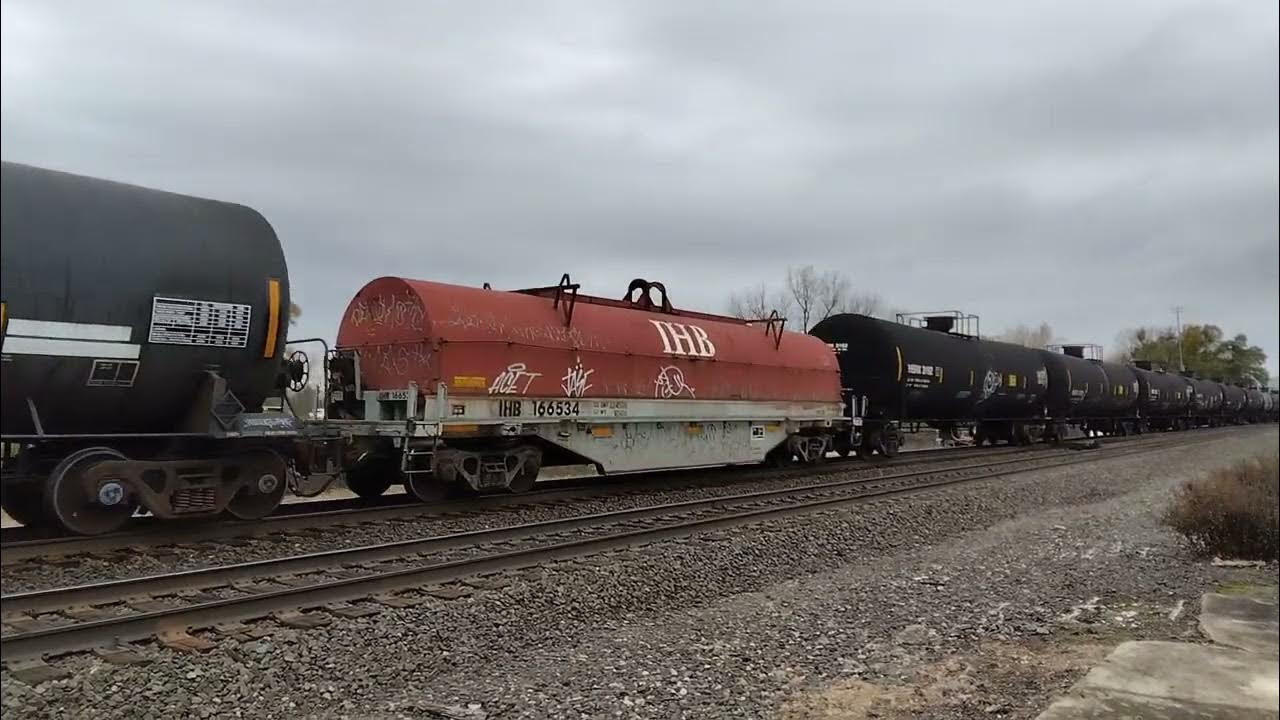 NS 12Q With a Gevo Leader and BNSF Power. - YouTube
