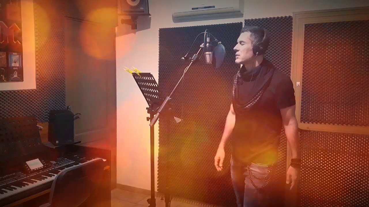 Andy Michael - ΕΙΣΑΙ ΑΥΤΗ ΠΟΥ ΖΗΤΩ - official video clip - YouTube