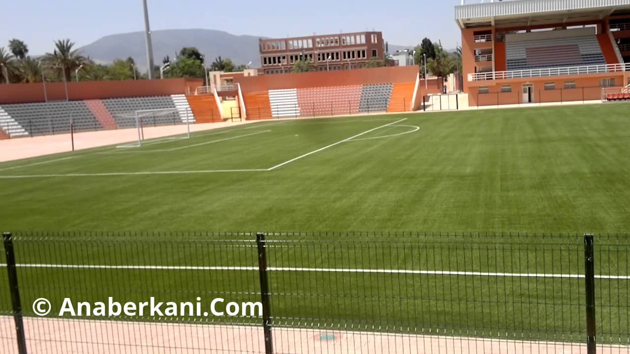 جرد لما تبقى من أشغال الملعب الجديد لمدينة بركان / Stade Berkane - YouTube