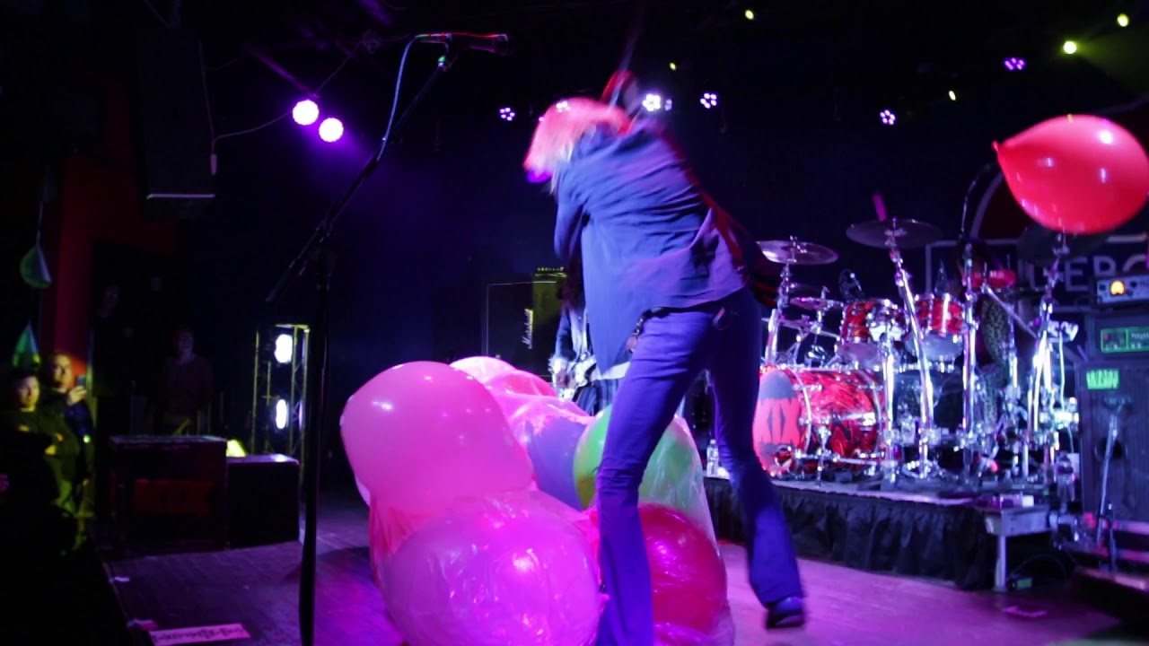 Kix Live Finale - YouTube