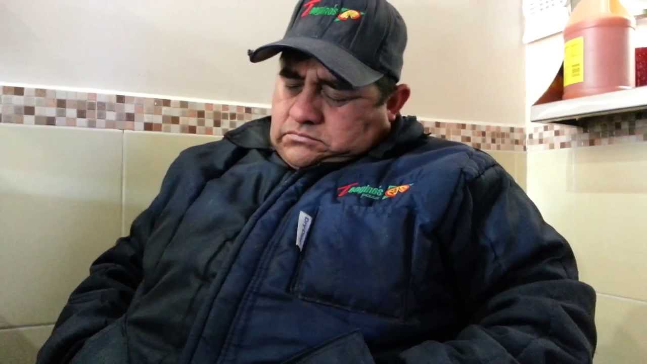 DON DANI RONCANDO TOOGINOS FIESTA - YouTube