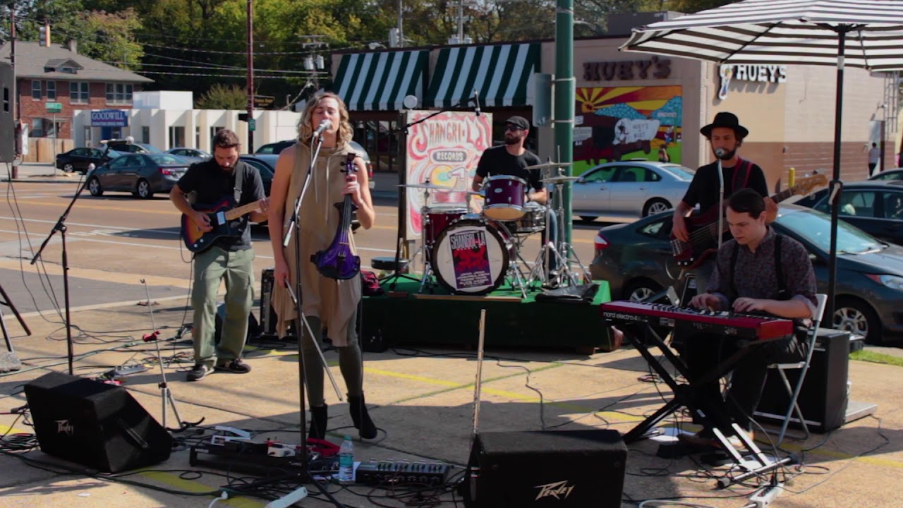 Alice Hasen & the Blaze: Dreams (Fleetwood Mac) - YouTube