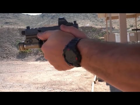 How to grip a pistol with @RTTGunsGear 