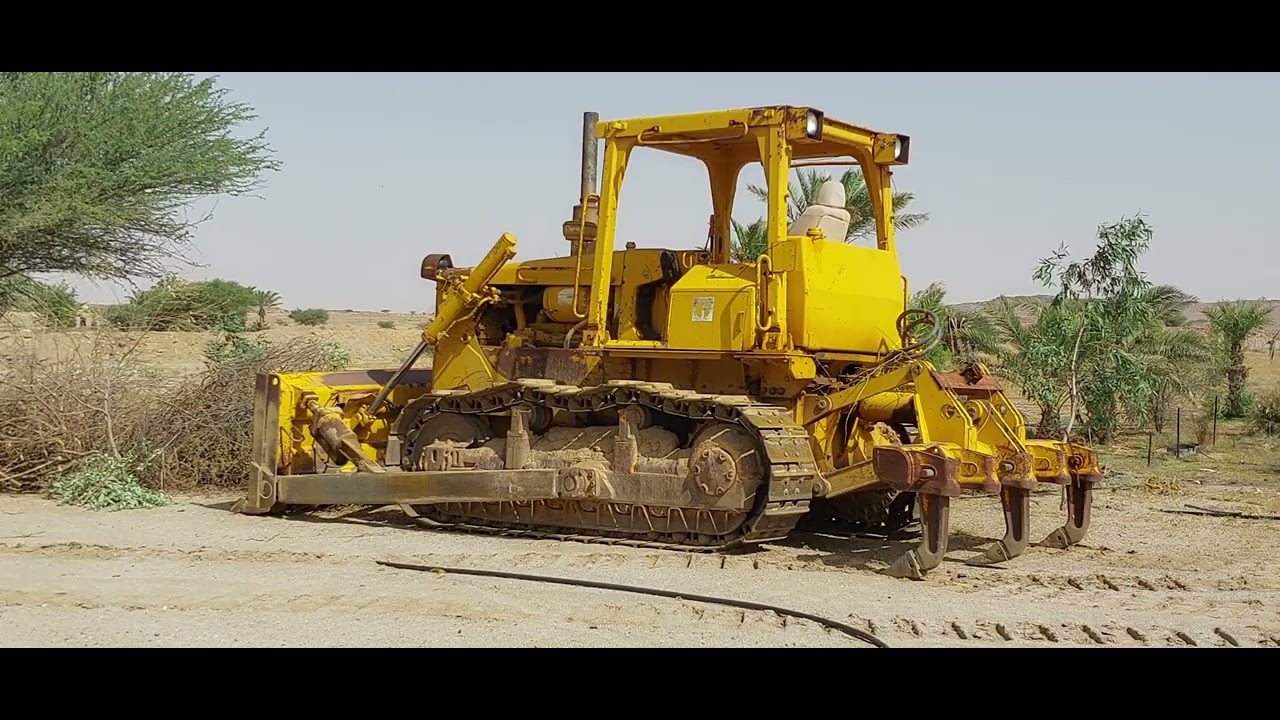 JCB new Saudi Arab bulldozer Kaise Nahin - YouTube