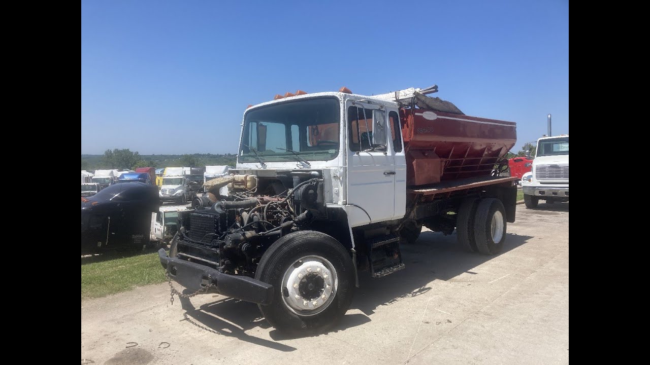 1988 Mack CS MIDLINER - Parts Unit 88MK013 - YouTube