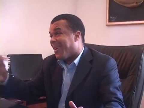 Le Sénateur Steven Benoît fait état de son éventuelle candidature à la ...