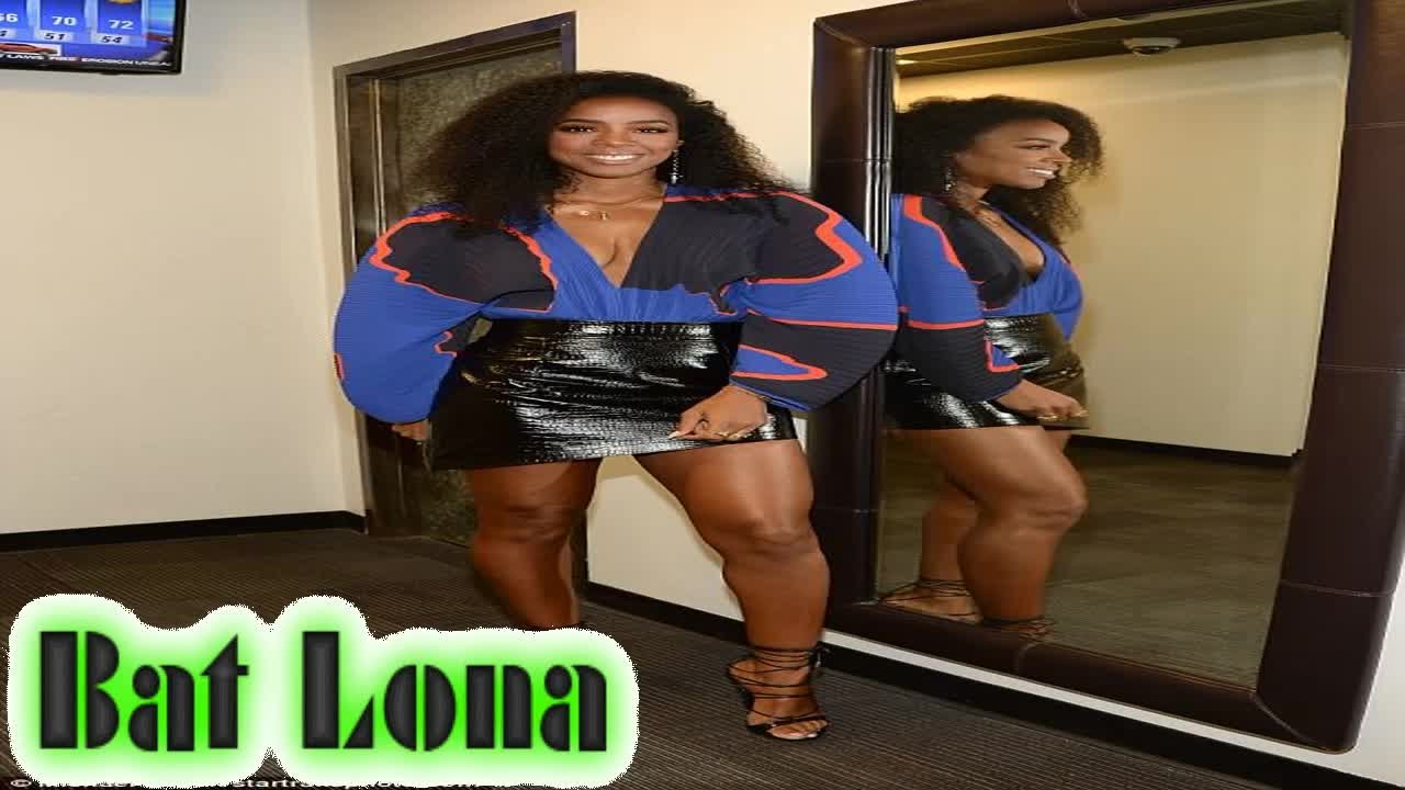 Kelly Rowland displays legs in leather mini skirt on Good Day New York ...
