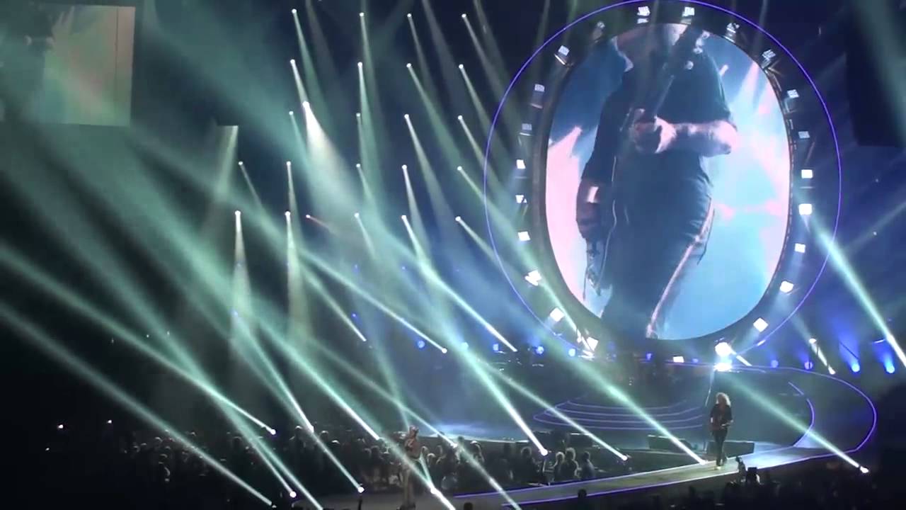 We Will ROCK You & We Are The Champions (HD) - YouTube