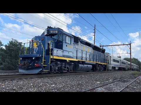 Two NJT Trains at Morris Plains feat 4109 CNJ Unit 9/13/2022 - YouTube