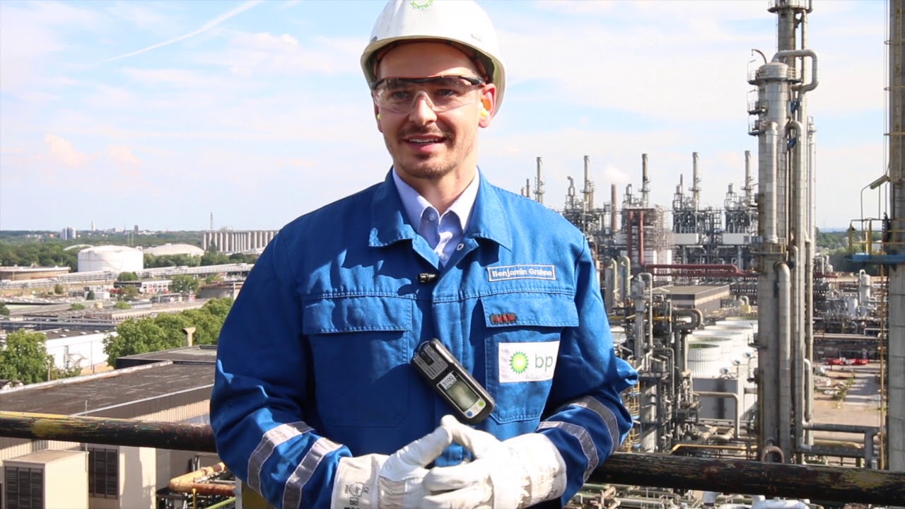 Benjamin Gruhne ist Betriebsingenieur bei BP Gelsenkirchen - YouTube