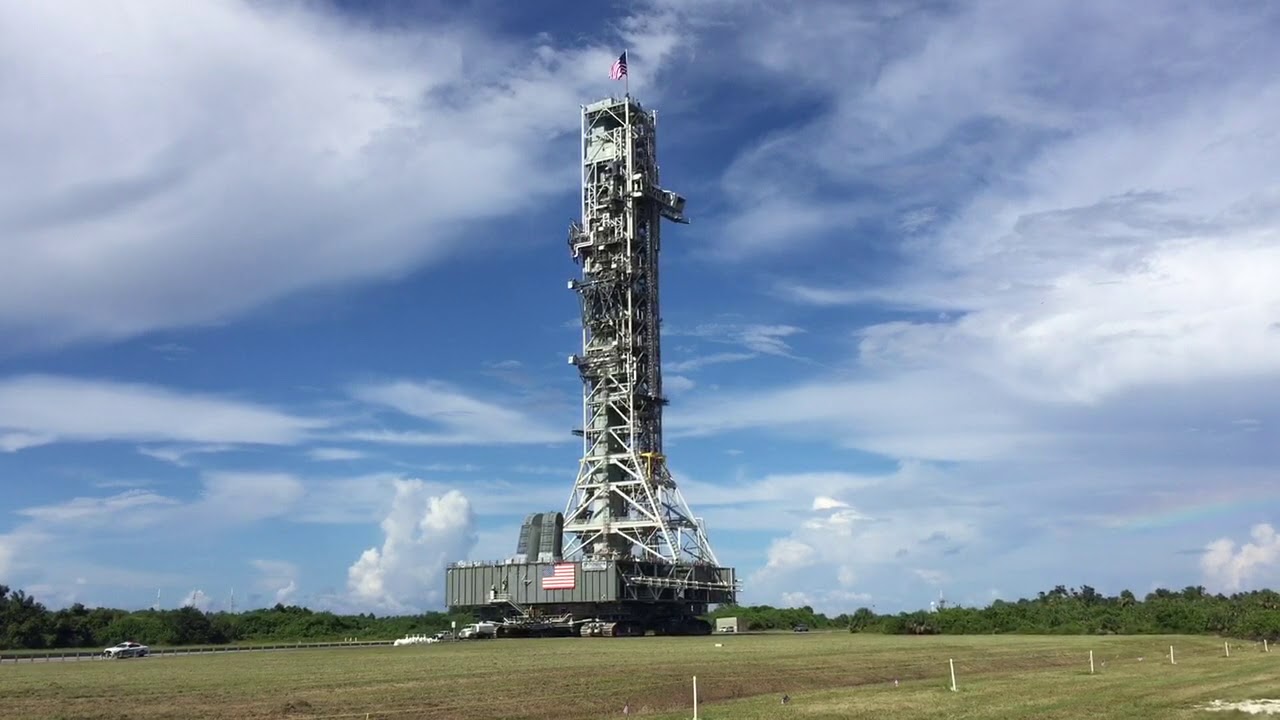 SLS Mobile Launch Platform rolls to VAB - YouTube