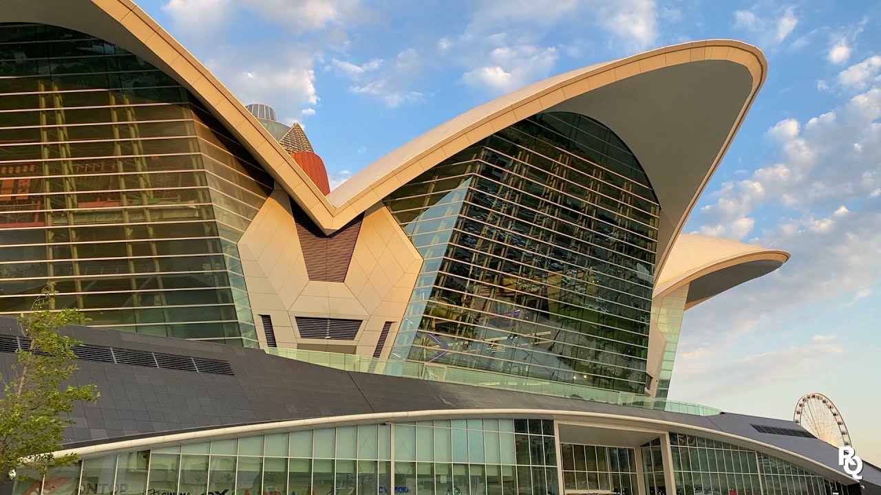 Deniz Mall on Baku Boulevard | Azerbaijan 🇦🇿 - YouTube