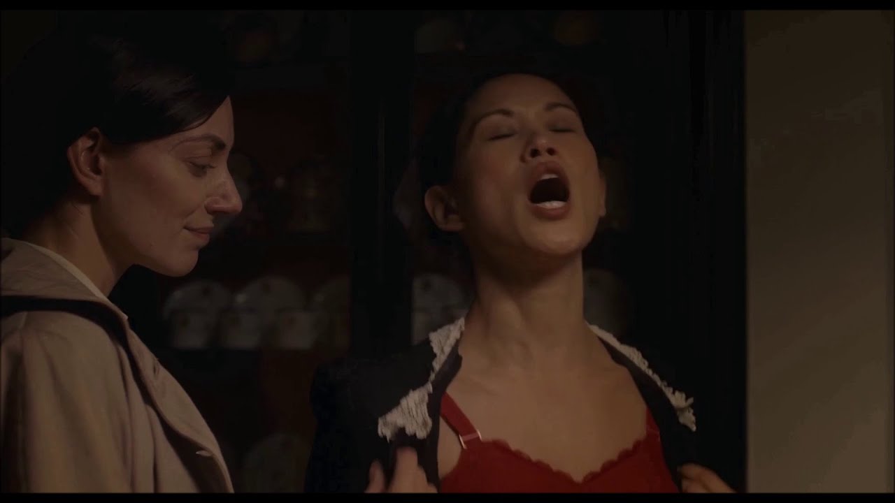 Alli Chung rips open her blouse - Case Of The Massey Bodice Ripping ...