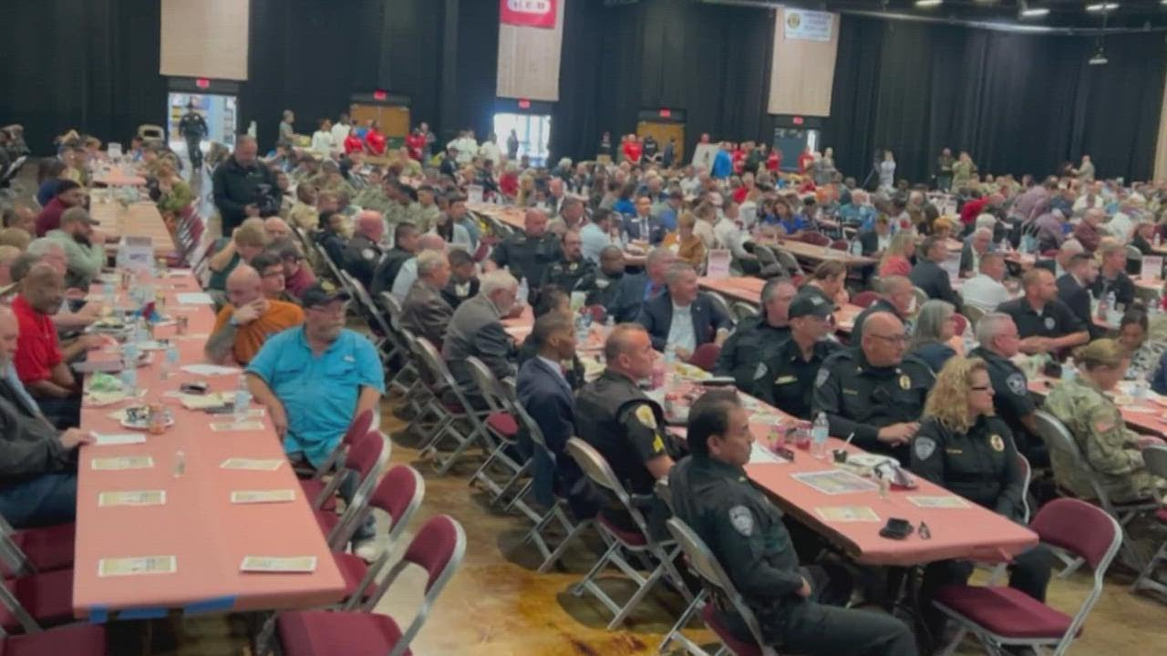 38th annual Military and First Responder Salute - YouTube