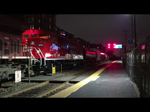 CP 9011 (freshly painted SD40-2F) trails KCS/CP power on CPKC 2-249 at Morton Grove - YouTube