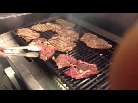 bbqing steak - YouTube