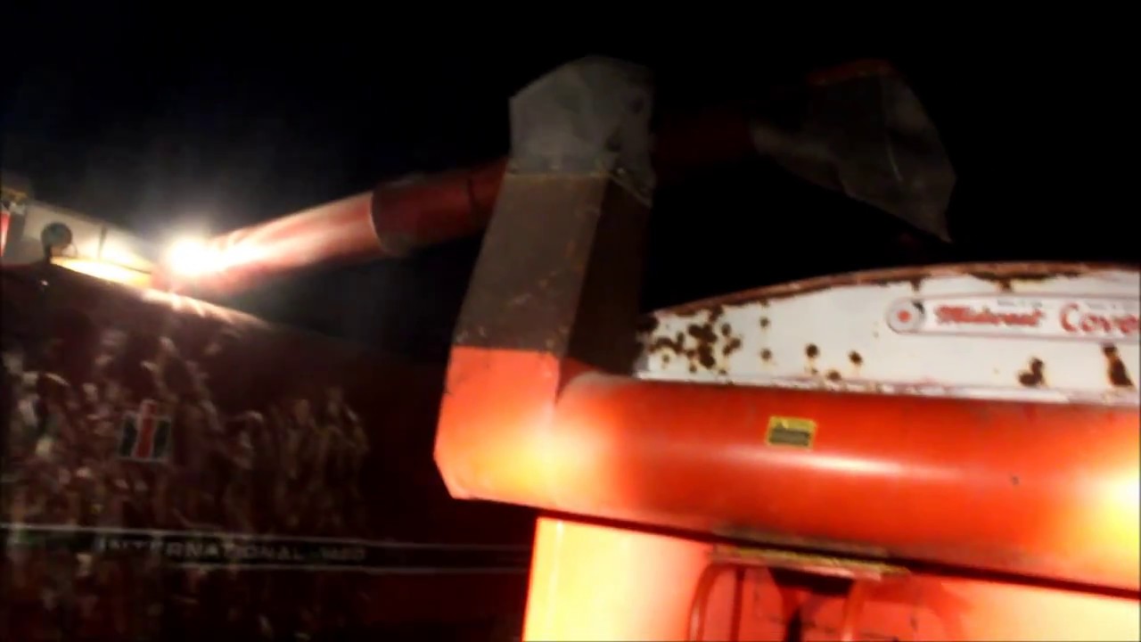 Combine Corn Harvest 2012: Burning the Midnight Oil - YouTube