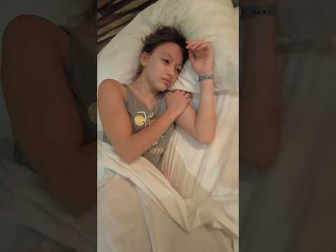 Sofi vuole stare sola 💔  #laslunas #sofilaslunas