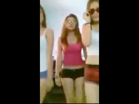 goyang hot gadis kampus buka baju